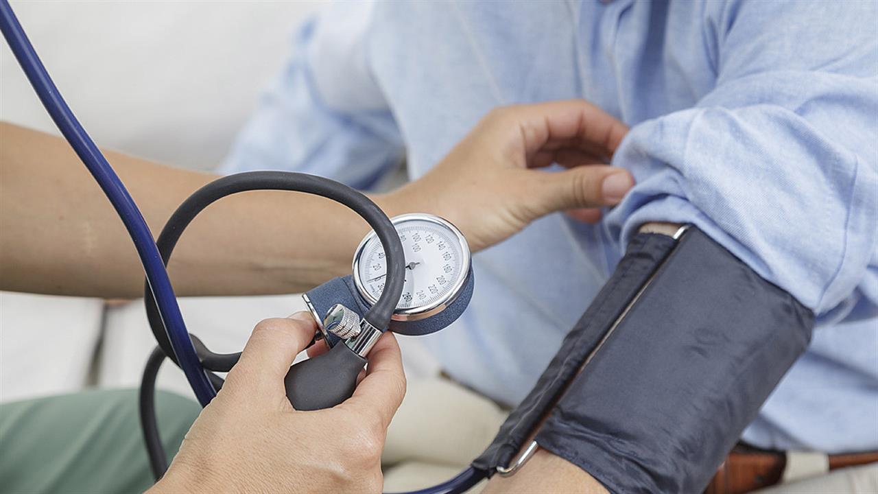 Στη μέτρηση της αρτηριακής πίεσης, το μέγεθος της περιχειρίδας έχει ...