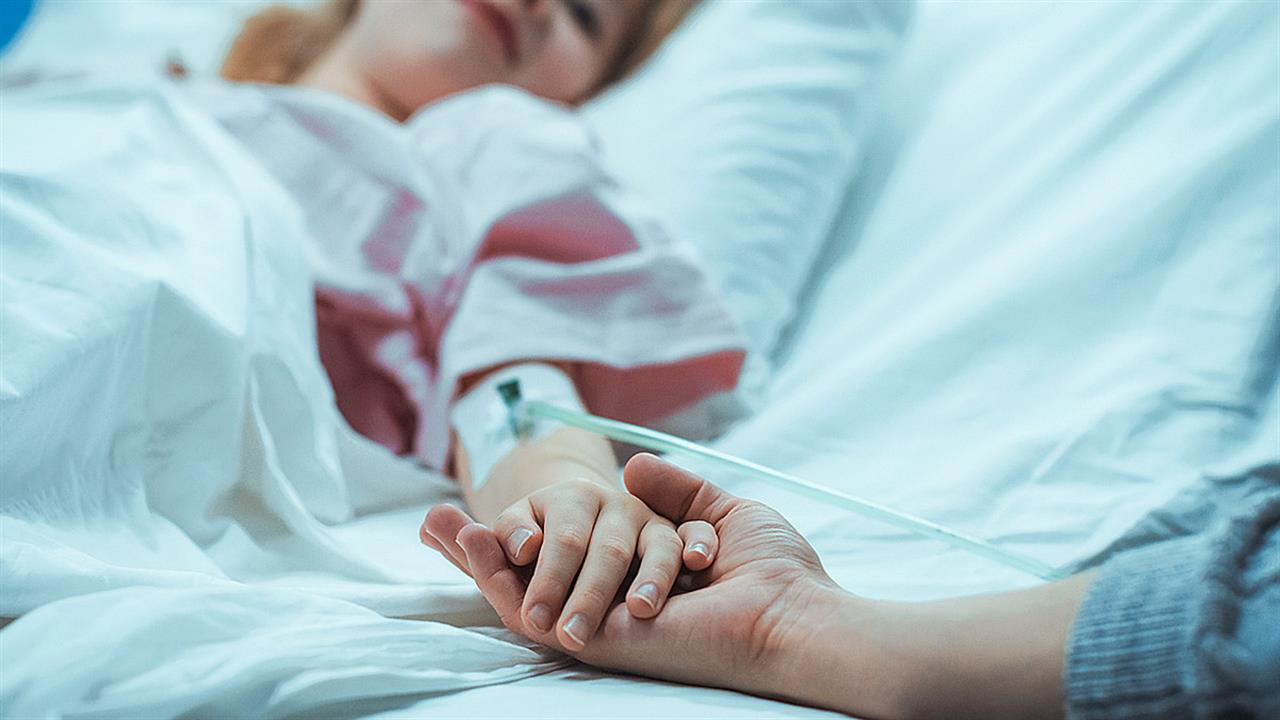 Πίεση στα παιδιατρικά νοσοκομεία από τις ιώσεις - Ράντζα στο "Αττικόν"