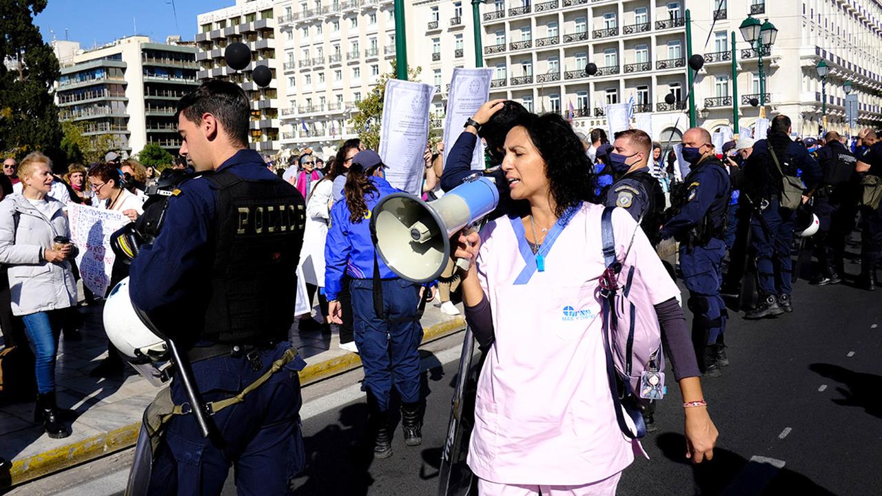 Πανελλαδική - πανυγειονομική απεργία την Τετάρτη και πορεία στο ...