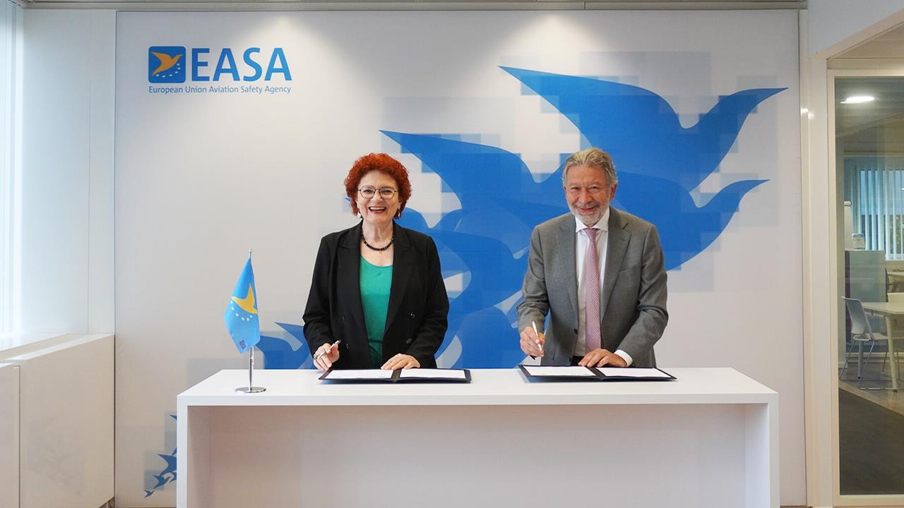 Μνημόνιο συνεργασίας ECDC με Οργανισμό Ασφάλειας Πτήσεων