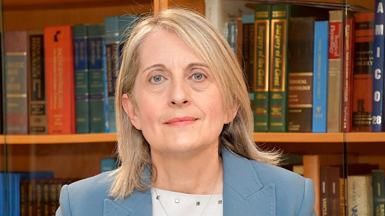 Σοφία Μπάκα: Πώς λειτουργεί το θεραπευτικό εμβόλιο για τον καρκίνο του ...