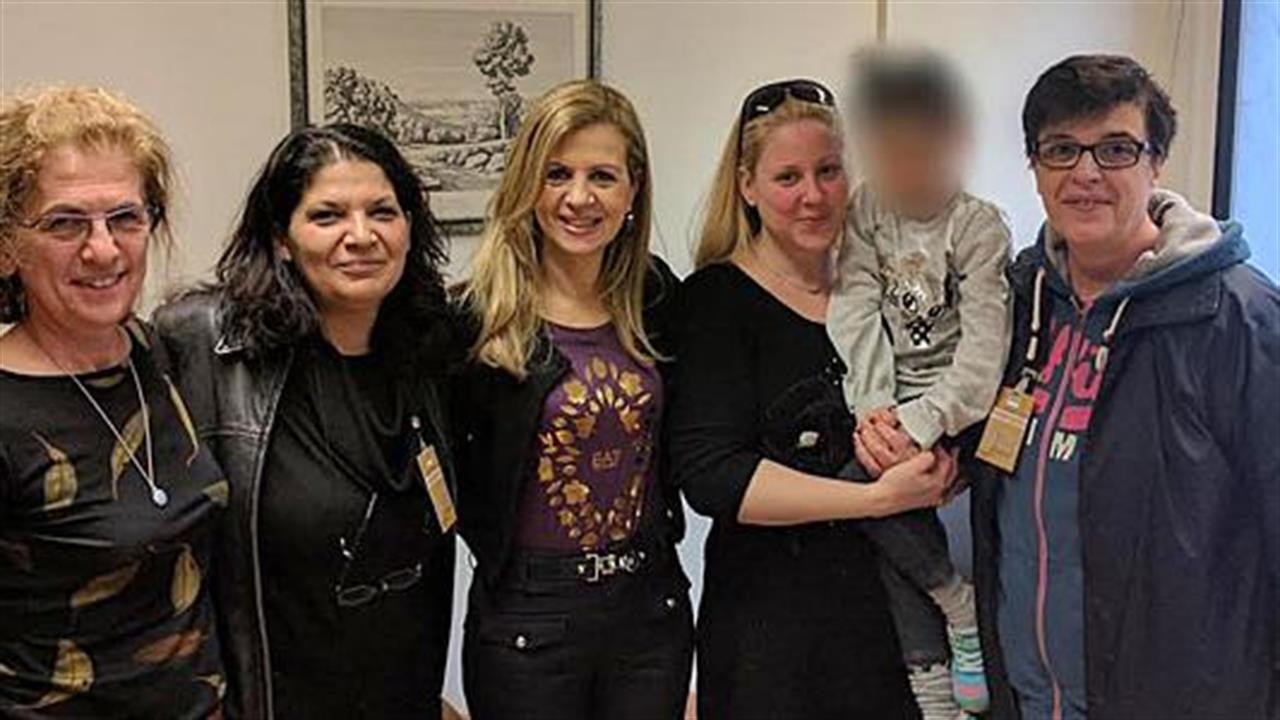 Συνάντηση της βουλευτή, Μερόπης Τζούφη, με την Ένωση Γονέων & Φίλων ...